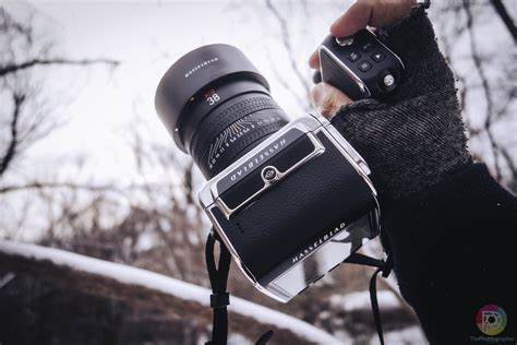 Hasselblad 907x Cfv 100c Review Not Suitable For Content