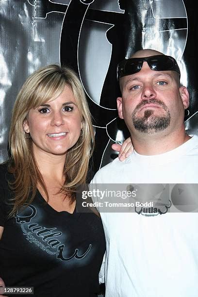 228 Brandi Passante Storage Wars Photos And High Res Pictures Getty Images