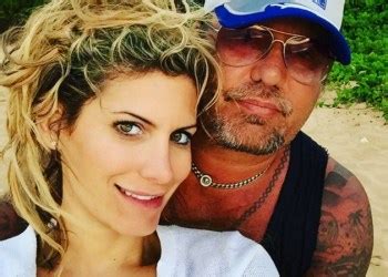 Who Is Beth Lynn Vince Neils First Wife And Where Is She Now