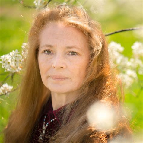 Darlene The Artist Gary Con