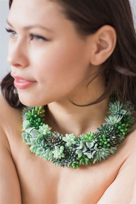 These Jewelery Designs Are Made With Real Living Succulents Succulent
