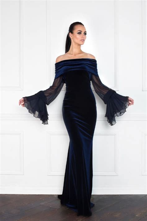 Dress Hire Prom Dress Hire Ball Gown Hire Having A Ball