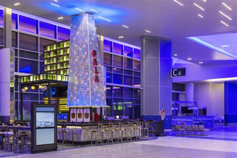 Restaurants At Iah Airport In Houston Creative Designs In Lighting