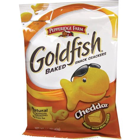 Goldfish Crackers 72 Count Cheddar Cheese Flavor