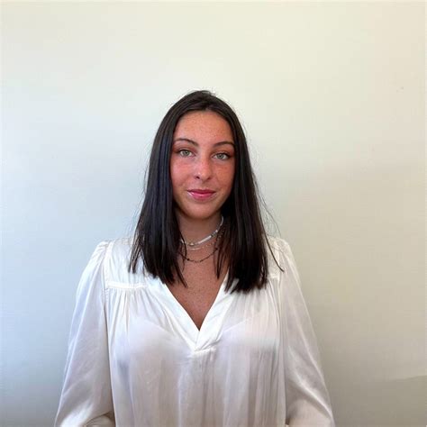 Margot Aymon Bachelor Marketing Et Management Isg Luxury Management Linkedin