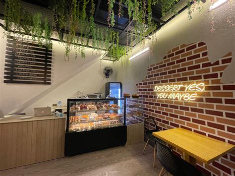 Jasmine Mall This Is The Personality Piece Cuban Collar The Checks And The Color Uniworth