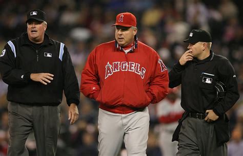 Could Angels Early Struggles Lead To Mike Scioscia Pink Slip Through The Fence Baseball