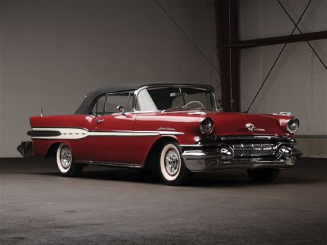 1957 Pontiac Star Chief
