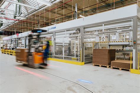 Inpakmachine Voor Kratten Efficiënt Stapelen