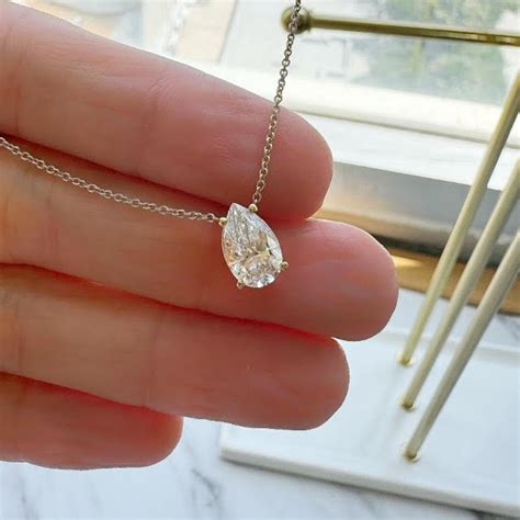 15 Carat Pear Shape Solitaire Diamond Pendant Solitaire Teardrop