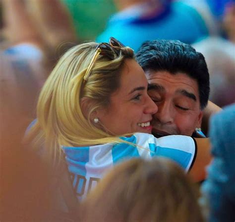 La Foto Con La Que Rocío Oliva Recordó A Diego Maradona A Dos Años De