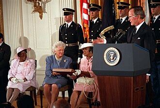 Timeline Of The George H W Bush Presidency 1991 Wikipedia