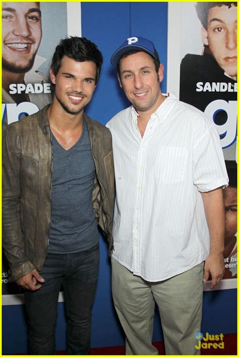 Taylor Lautner Grown Ups 2 Nyc Premiere Photo 576270 Photo