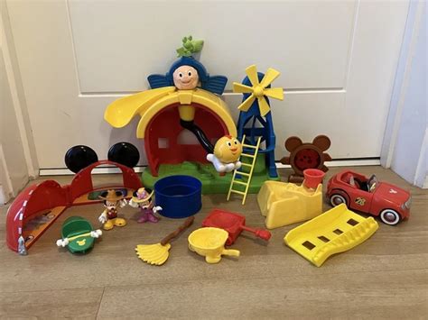 Disney Mickey Mouse Clubhouse Farm Barn Play Set With Figures And Car