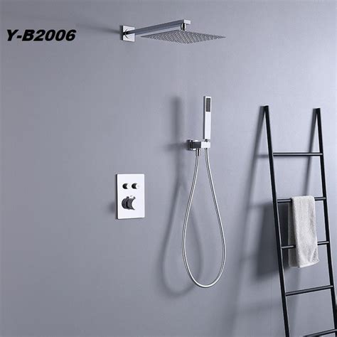 Sen Tắm âm Tường Pate Y B2006 Bạc