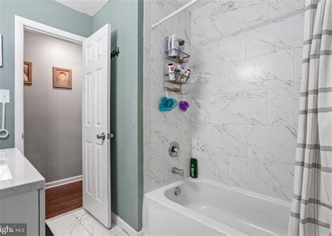 1 Ruby Ave Sewell Nj 08080 Redfin