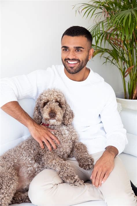 Rickesh Patel • Uk Based Commercial Lifestyle And Hand Model And Entrepreneur Rickesh