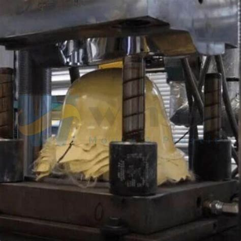 8 Steps In The Compression Molding Mold Process