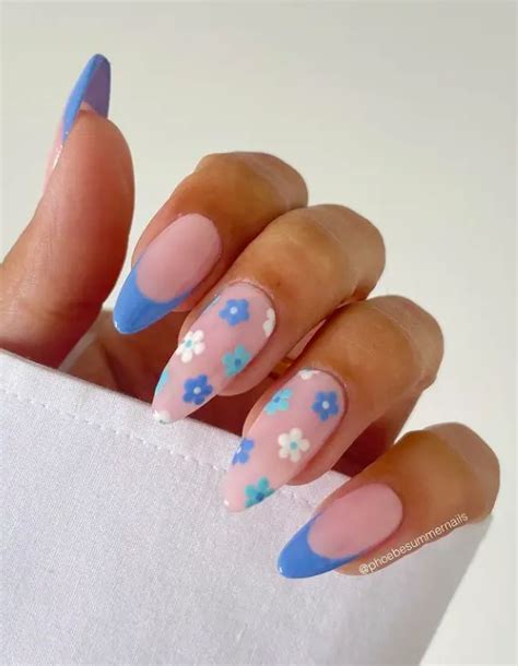 31 Blue Nails With Flower Designs For Spring Summer And Winter Love
