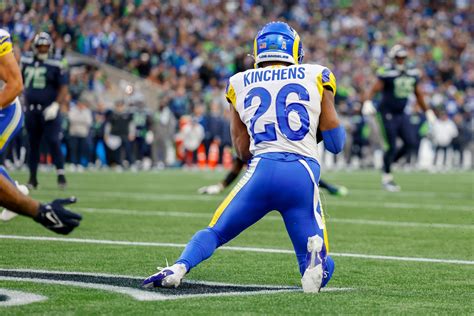 Rams Rookie Kamren Kinchens Stunning Season Benchmark Makes First Nfl