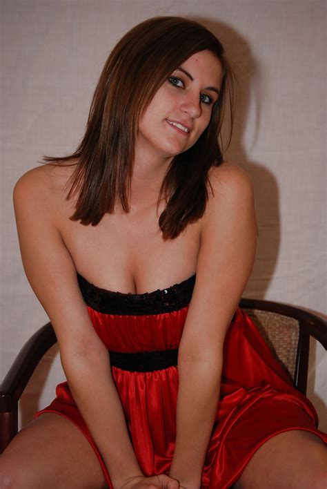 現金が必要な女子大生 アダルト画像、セックス画像 907286 Pictoa