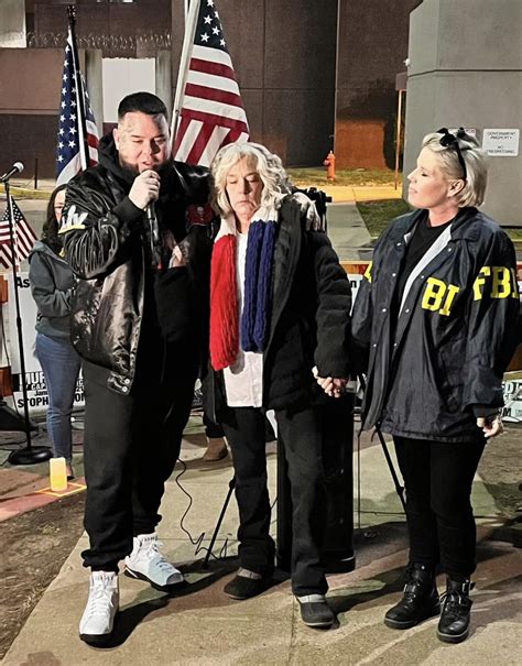 Helene On Twitter Rt Forgiatoblow47 Lets All Keep Ashli Babbitts Mother Micki In Our