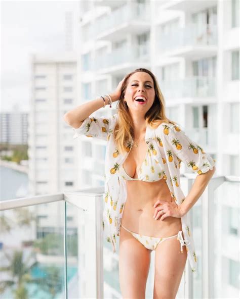 50 Eva Amurri Hot And Sexy Bikini Pictures Inbloon