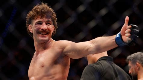 Rising Perth Ufc Star Quillan Salkilld Has Polish Grappler Mateusz