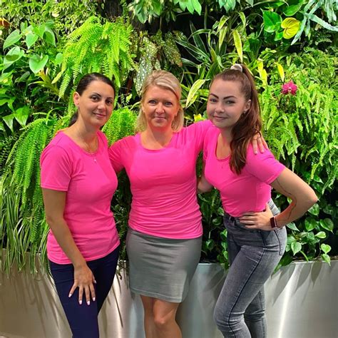 Kowera On Linkedin Prettyinpink Corporateculture Fridayfeels