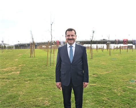 Yücel Yılmaz Bandırmamıza çok Yakıştı Tr