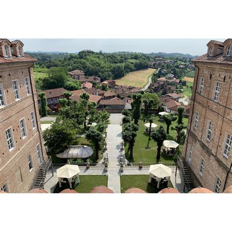 Castello Di Montaldo Day Spa Romantic Sensory Day Spa In Pair Tibetan Bells Massage Avvenice