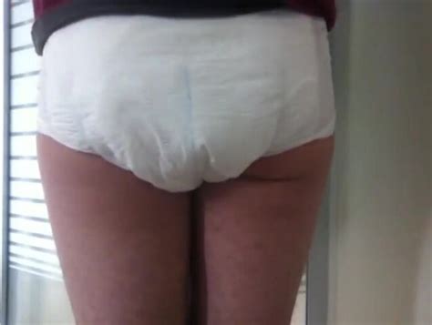 Guy Makes A Puffy Messing