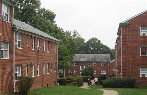 Culmore Residents Air Concerns About Crime Annandale Today