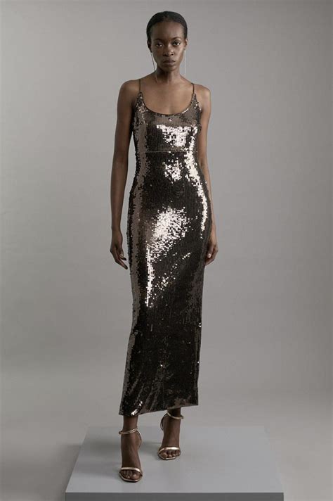 Hen Party Outfits 26 Classy And Stylish Hen Do Dresses And Outfit Ideas