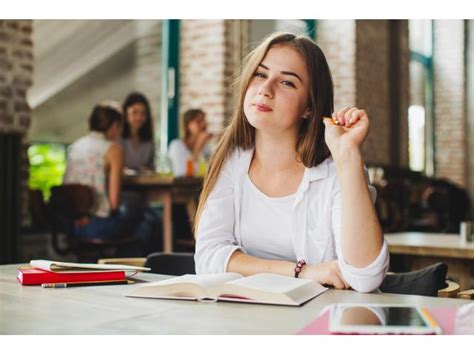 Tips Given By Assignment Helper Online Experts For Forming Assignments