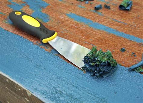 How To Strip Paint From Wood The Right Way Pro Tool Reviews
