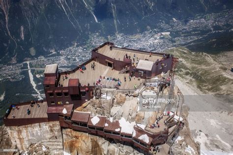 Top View Of Aiguille Du Midi Station Chamonix France Europe Foto De