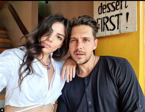 Miloš Biković Iskeširao 13000 Evra Na Letovanje