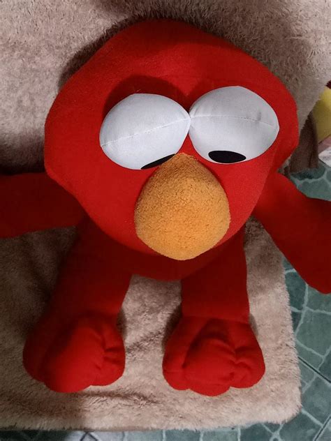 Human Size Elmo From Sesame Street 30 To 31 Inches Hobbies And Toys Toys And Games On Carousell