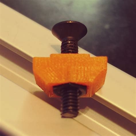 Free 3d File 3030 B Profile T Nut Using 4mm Nut 🔩・3d Printable Design