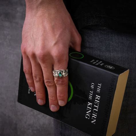 Barahirs Ring Aragorns Ring The Lord Of The Rings Elbenwald