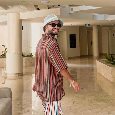 Stream Mendim Luzha Music Listen To Songs Albums Playlists For Free