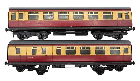 Tinplate Yellow And Red Passenger Train Cars Auctionsontario Ca