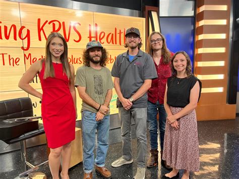 Taylor Trache We Literally Had A Full House Today