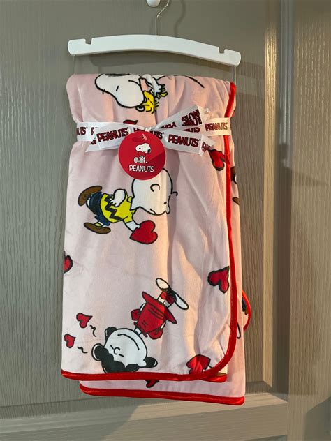 Peanuts Love Blankets Mercari