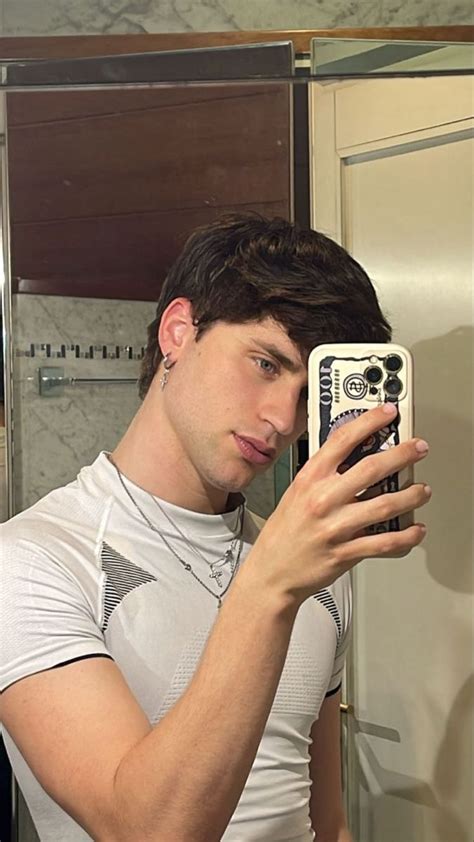 Gemelos Martinez Artofit