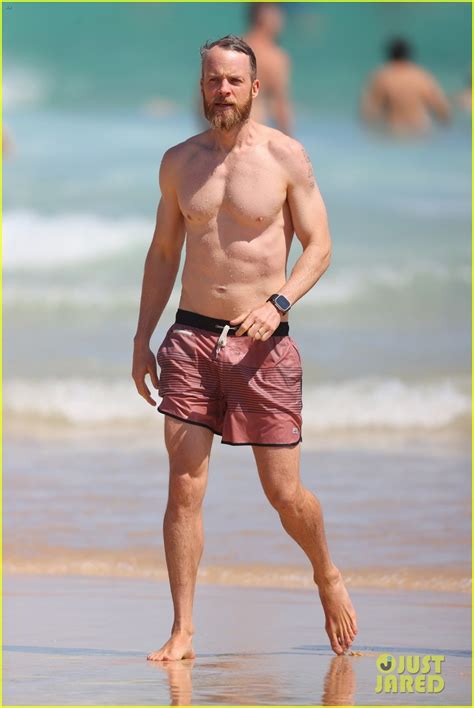 Photo Hamish Blake Shirtless Beach Day 69 Photo 4880155 Just Jared