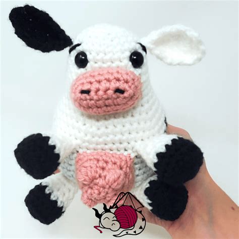 Hubert The Blob Fish Free Crochet Pattern Hooked By Kati