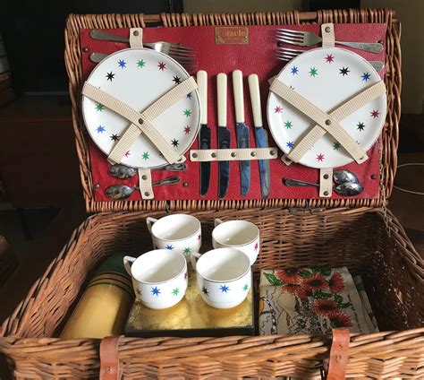 Coracle England Willow Wicker Picnic Set 310 Bis