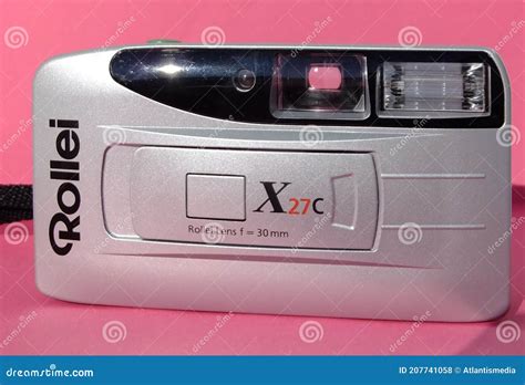 Rullei X 27 C 35 Mm Telecamera Compatta Fotografia Stock Editoriale Immagine Di Argento